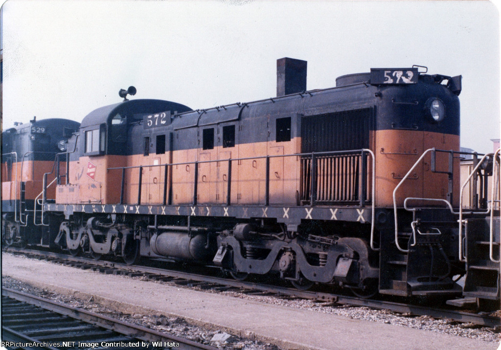 Milwaukee Road RSD-5 572